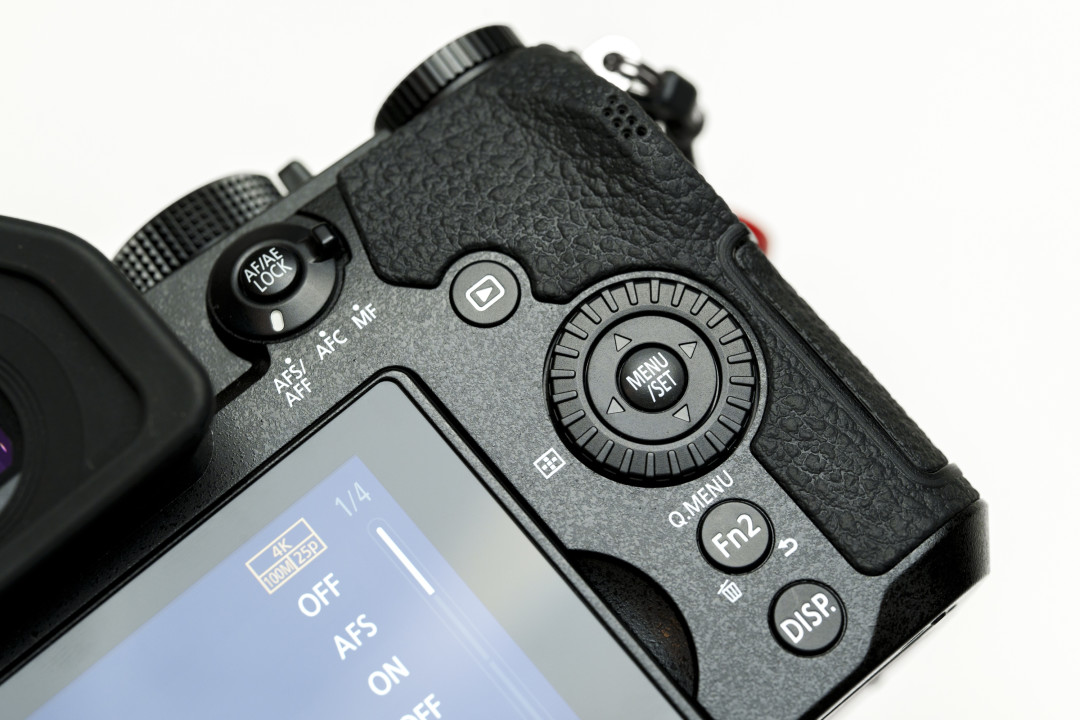 摄影与视频创作的均衡之选，松下 Lumix G97 上手体验_无反相机_什么值得买