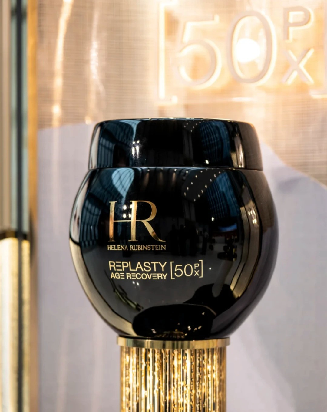 赫莲娜黑绷带50PX面霜震撼上市：50%玻色因+超微绷带科技重塑立体抗老_面霜_什么值得买